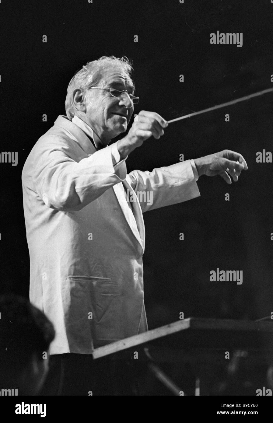 Leonard Bernstein Conducting