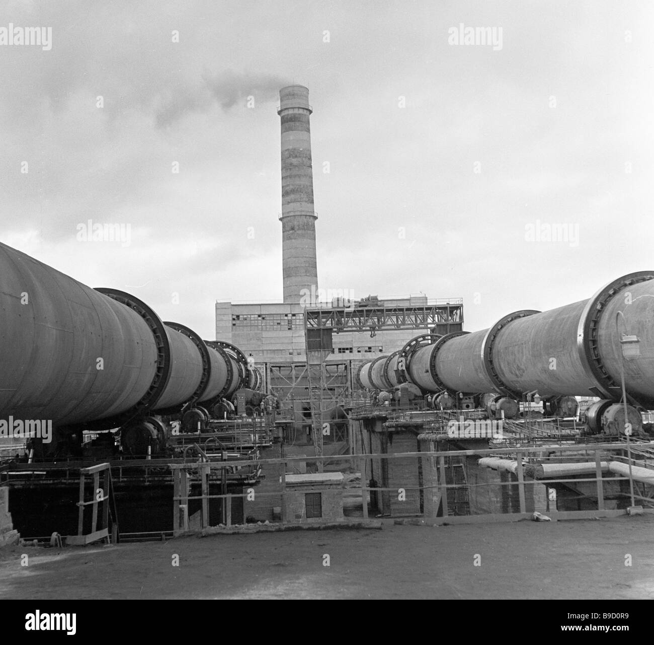 Rotating cement kilns each 185 meters long Razdan mining and chemical ...