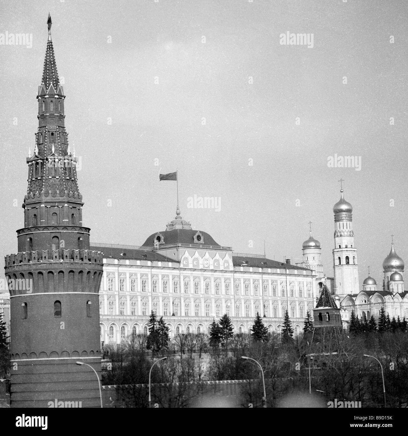 USSR Supreme Soviet building in Moscow s Kremlin Stock Photo - Alamy