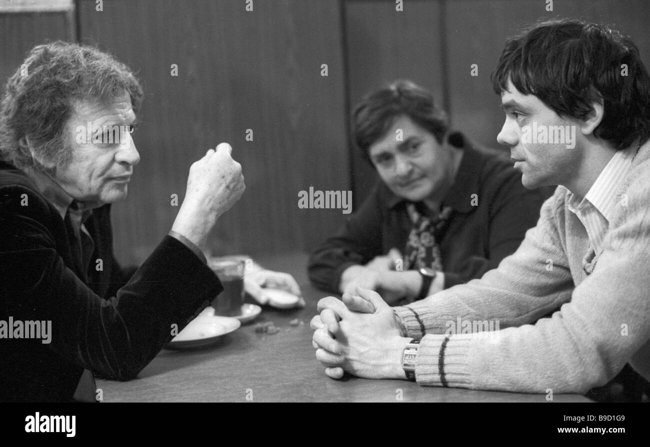 French mime Marcell Marceau left talking to the Soviet actor Konstantin ...