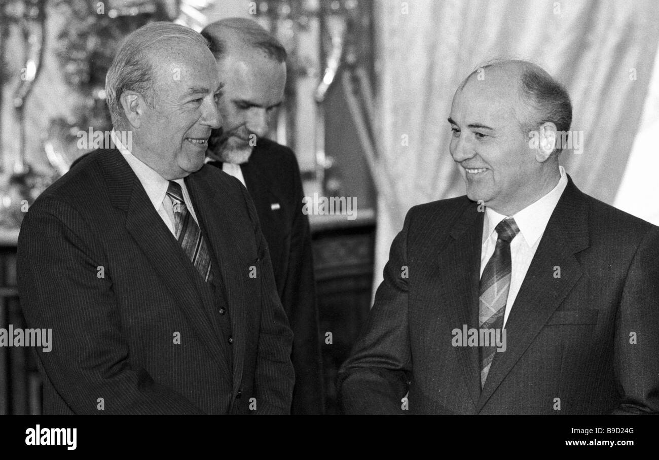 Secretary General of the CPSU Central Committee Mikhail Gorbachev right ...