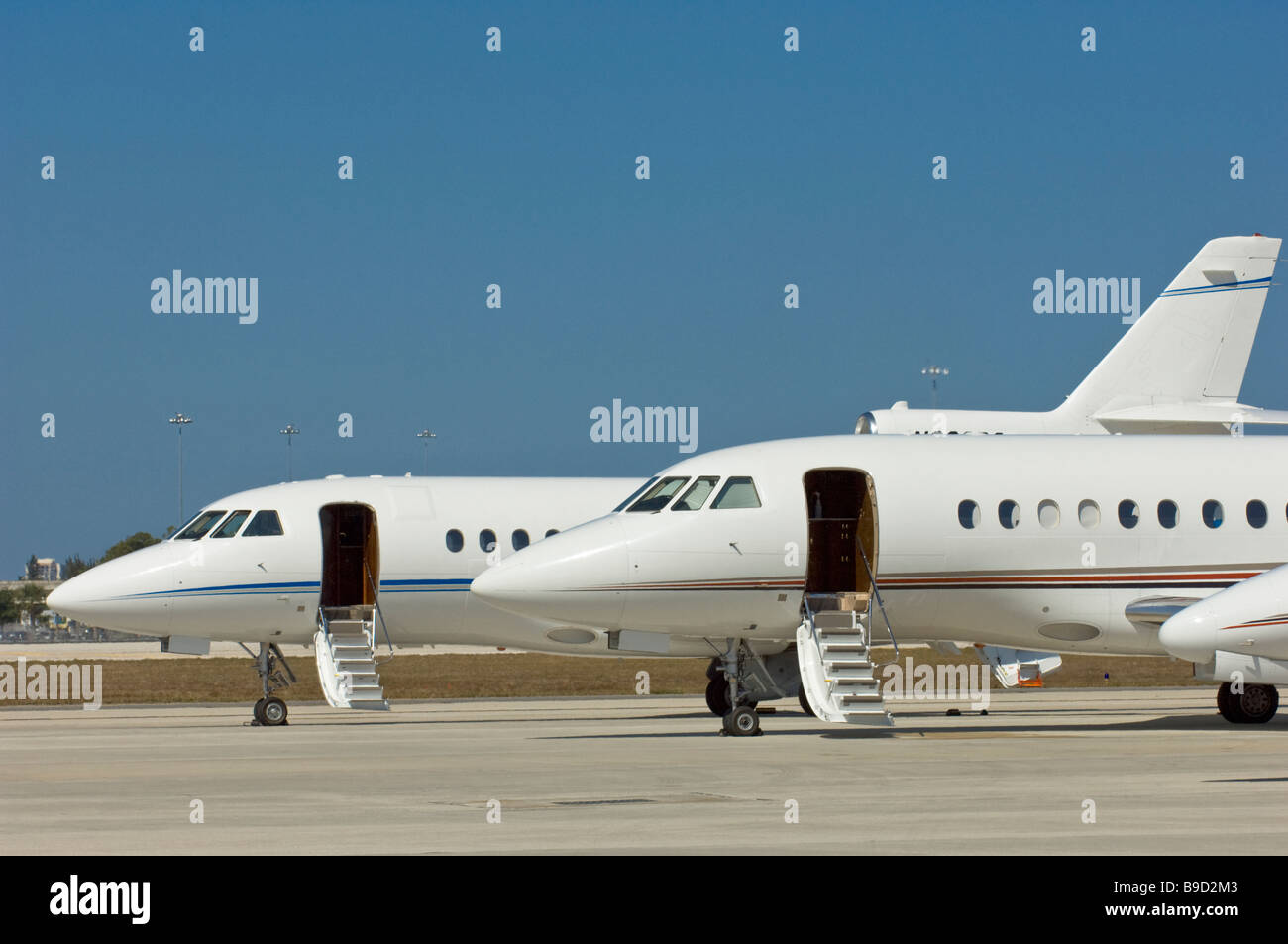 Aircraft High Resolution Stock Photography and Images - Alamy