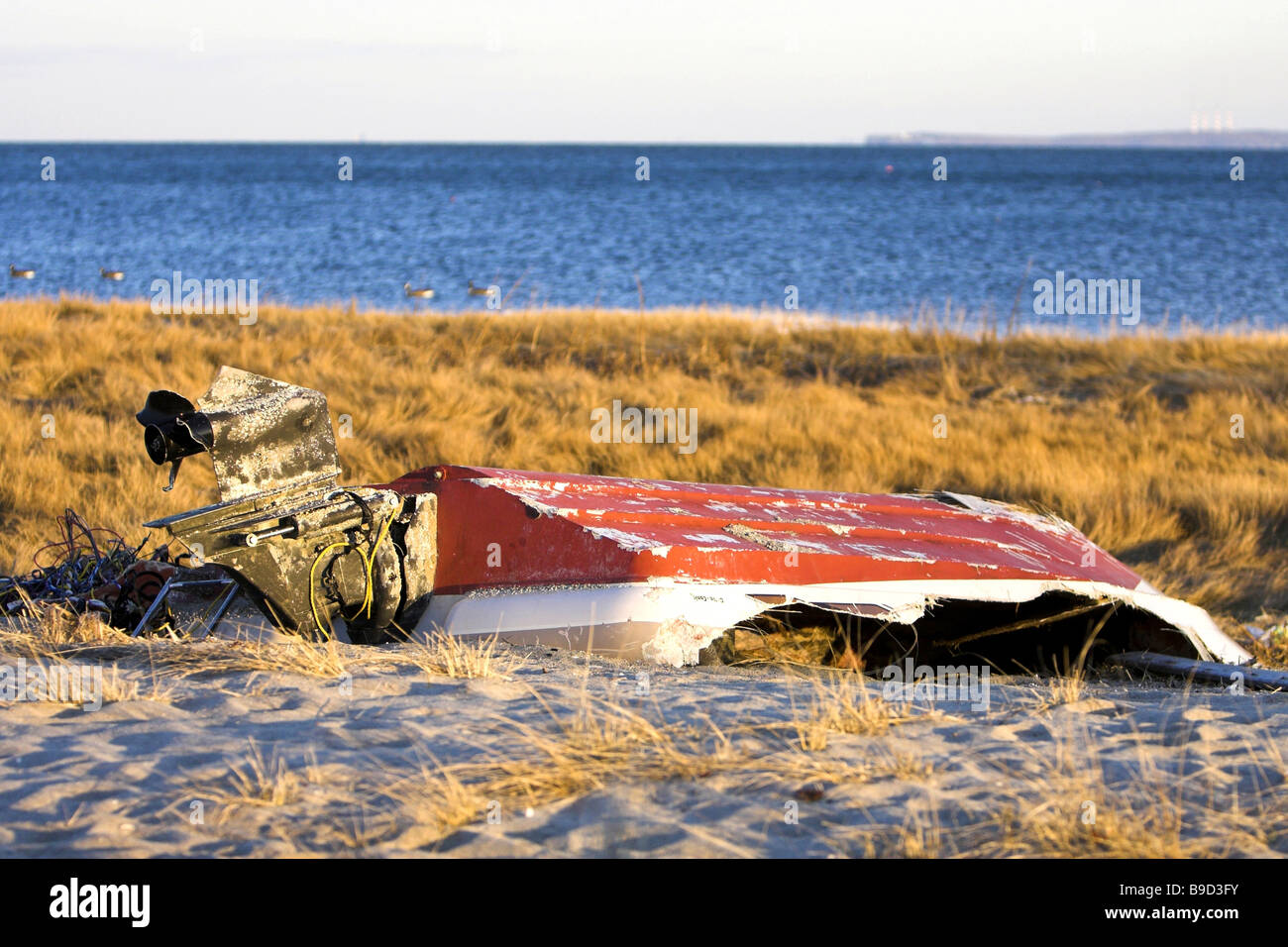 Broken engine on sea hi-res stock photography and images - Alamy