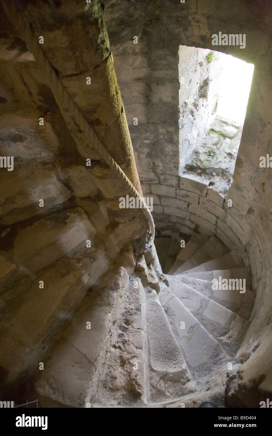 Spiral staircase castle hi-res stock photography and images - Alamy