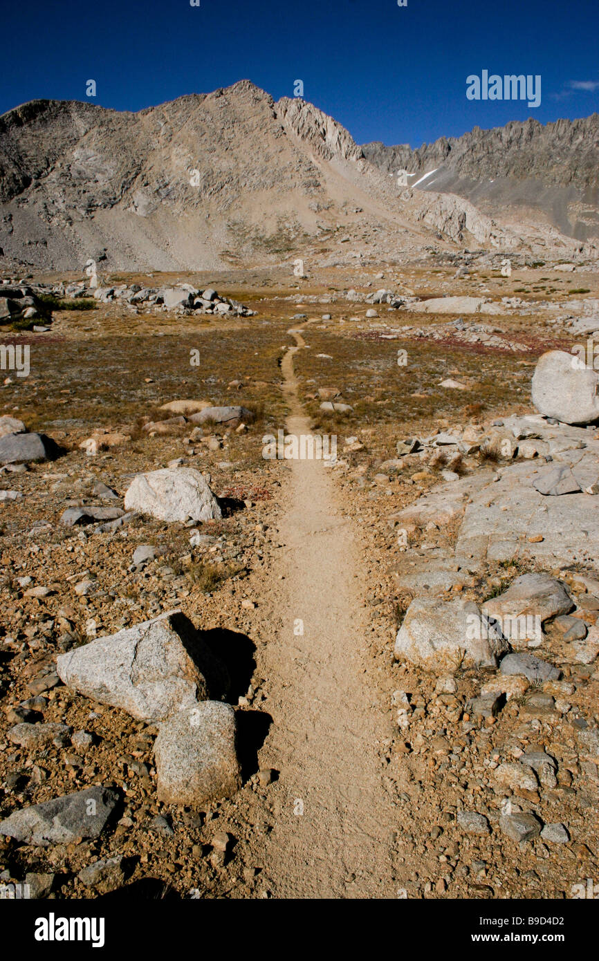 John Muir Trail (JMT) in the Mather Pass Upper Basin area Stock Photo ...
