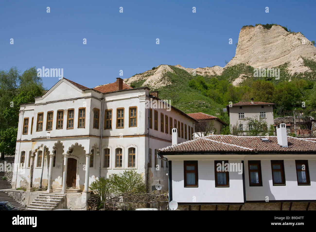 Sand pyramids Melnik Bulgaria Stock Photo - Alamy