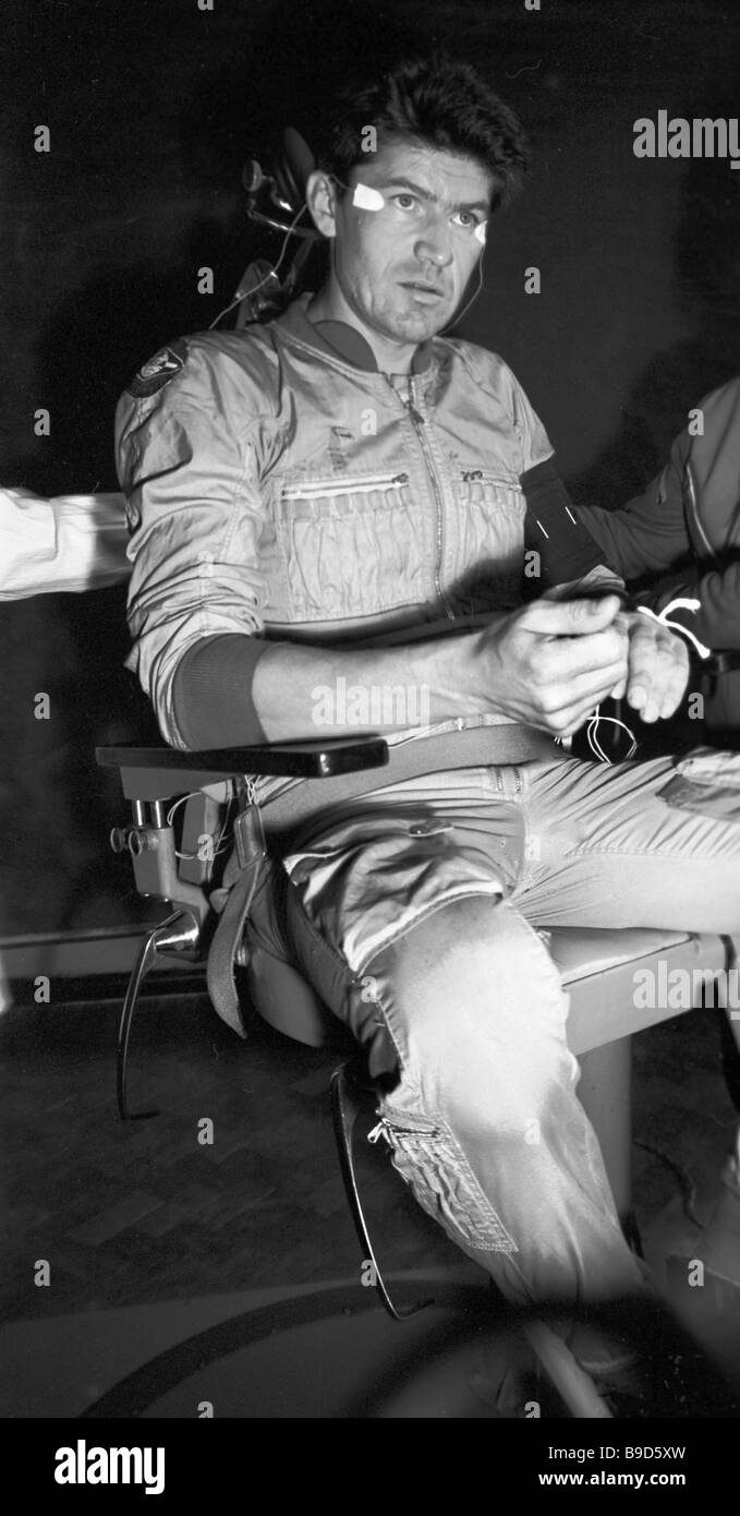 Pilot cosmonaut Valery Ryumin training to develop the vestibular ...