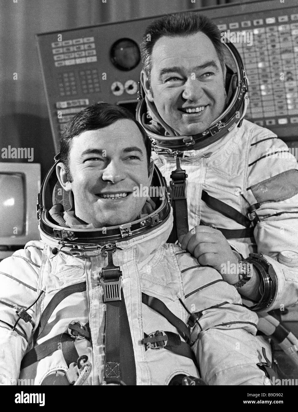 Yuri Romanenko commander of the Soyuz 26 spaceship left and flight ...