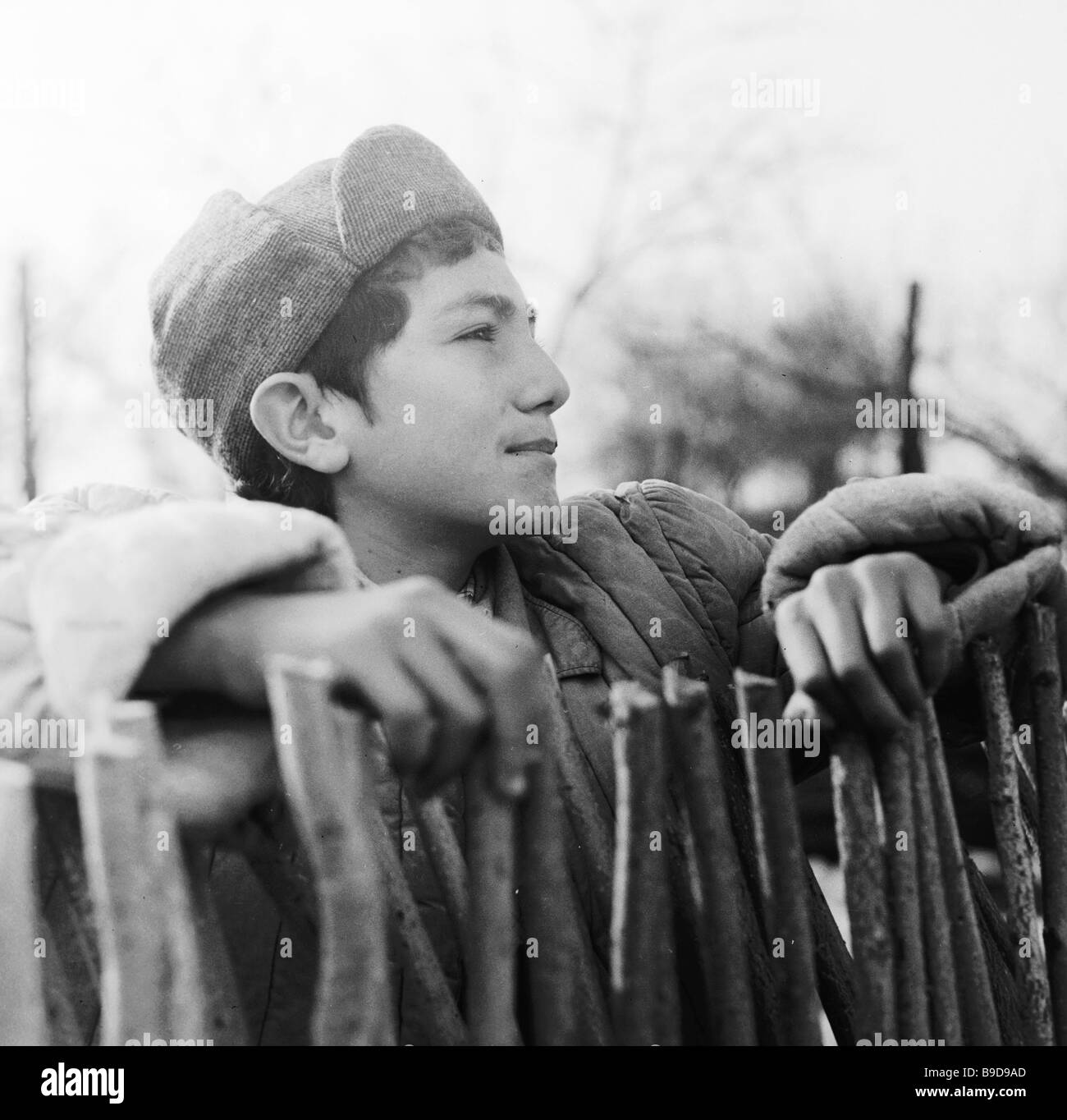 Youth actor Besik Odemishvili on location of the movie Glowworms Gruzia ...