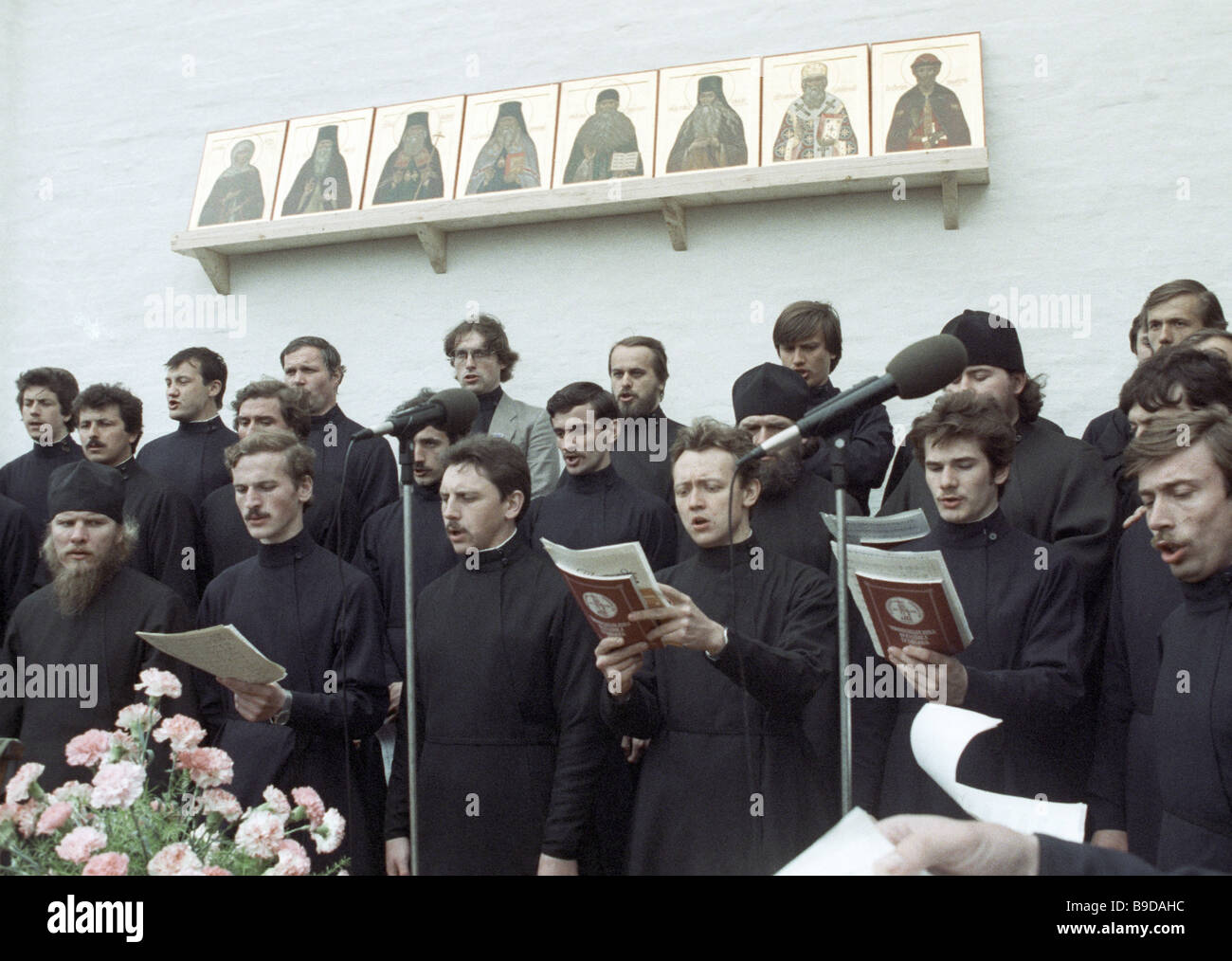 Novices of the Svyato Danilov Monastery at the celebrations of the ...