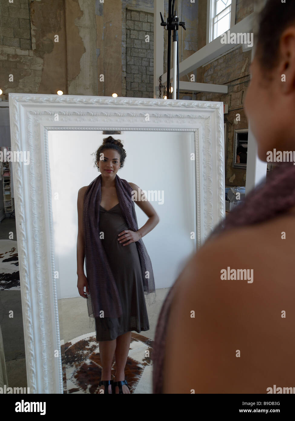 Similar dress people hi-res stock photography and images - Alamy