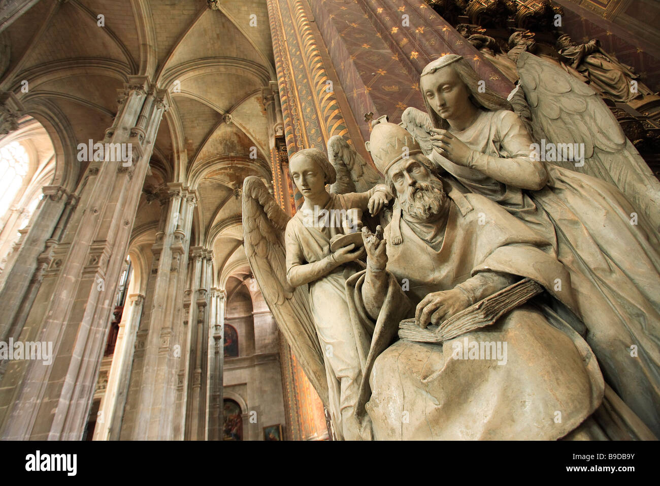 église st eustache paris hi-res stock photography and images - Alamy