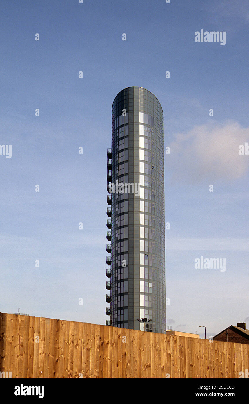 Stratford eye tower hi-res stock photography and images - Alamy