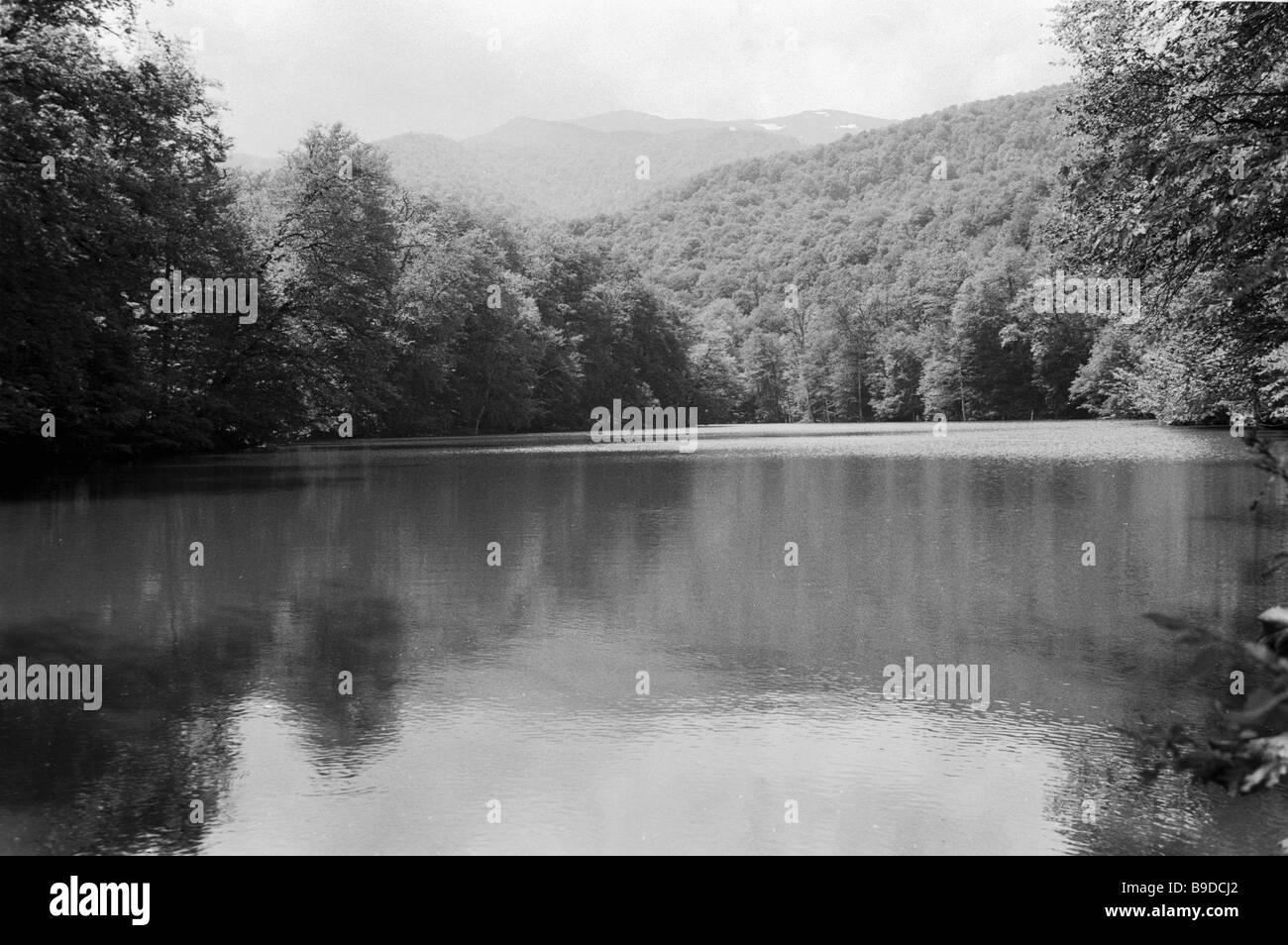 Lake Parzlich in Dilizhan Stock Photo - Alamy