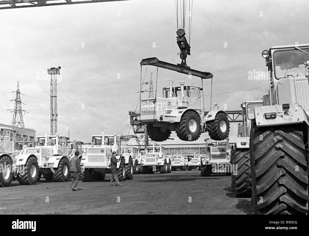 Kirovets tractors in the shipment area of Leningrad s Kirovsky Zavod ...
