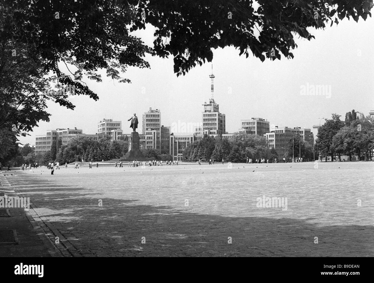 Dzerzhinsky Square in Kharkov Stock Photo - Alamy