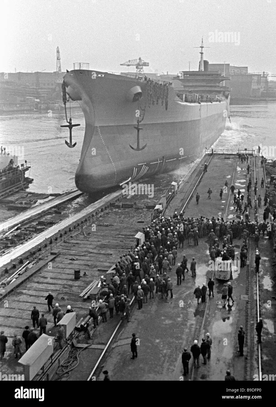 Launching a naval ship built for a British contract at the Baltic ...