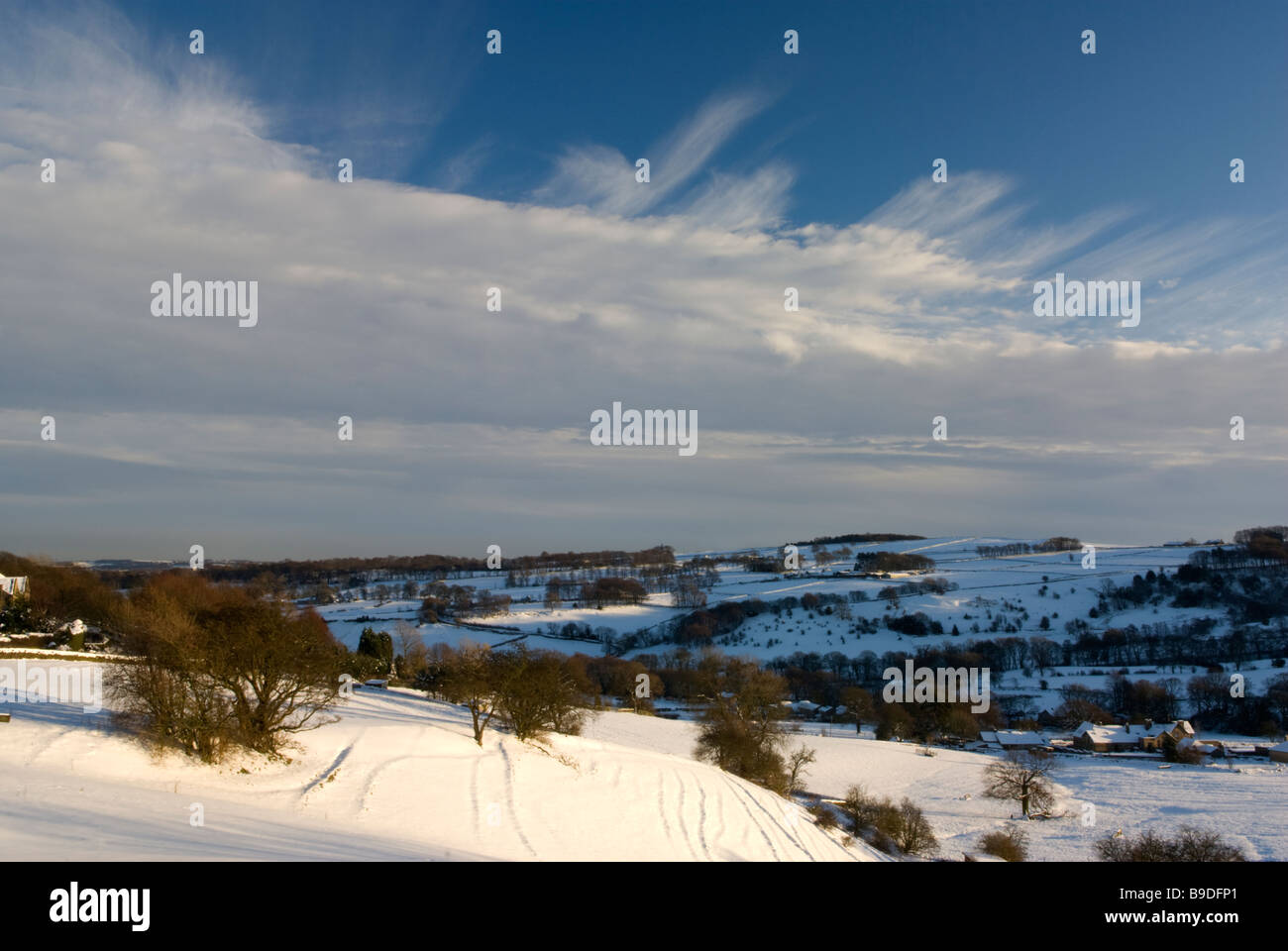 Mayfield hi-res stock photography and images - Alamy