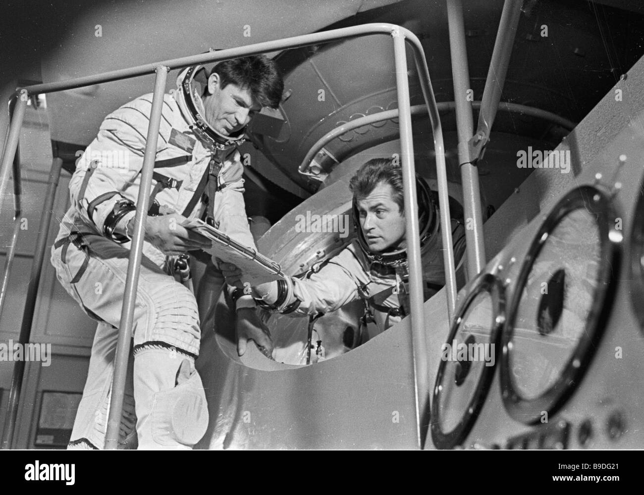 Soyuz 25 space crew Lieutenant Colonel Vladimir Kovalyonok right and ...