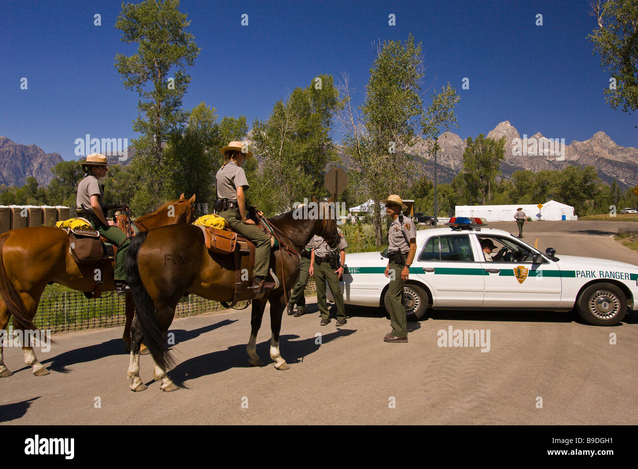 Park ranger with horse hi-res stock photography and images - Alamy