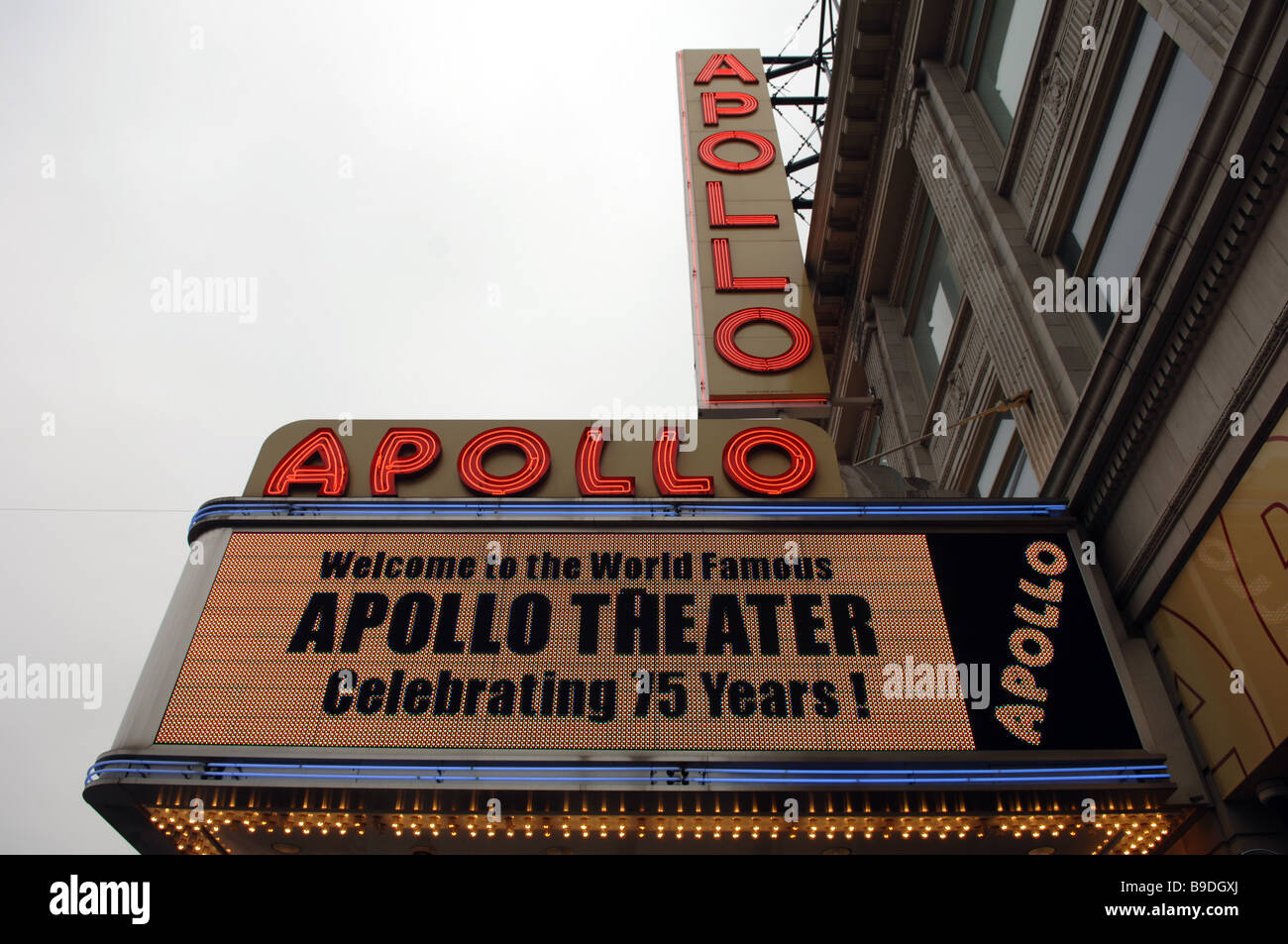 Nyc harlem apollo theater hi-res stock photography and images - Alamy