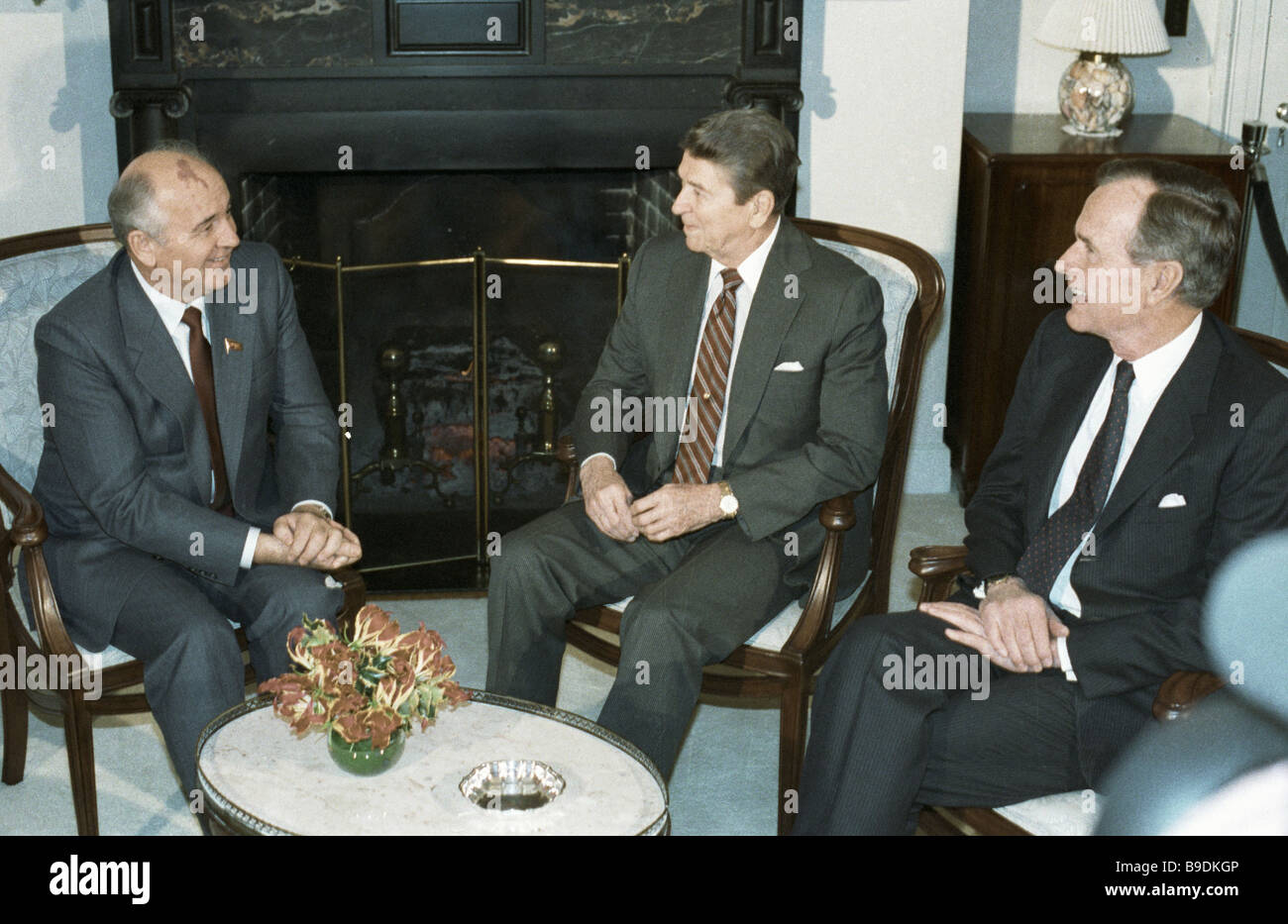Soviet Communist Party Secretary General Mikhail Gorbachev left U S ...