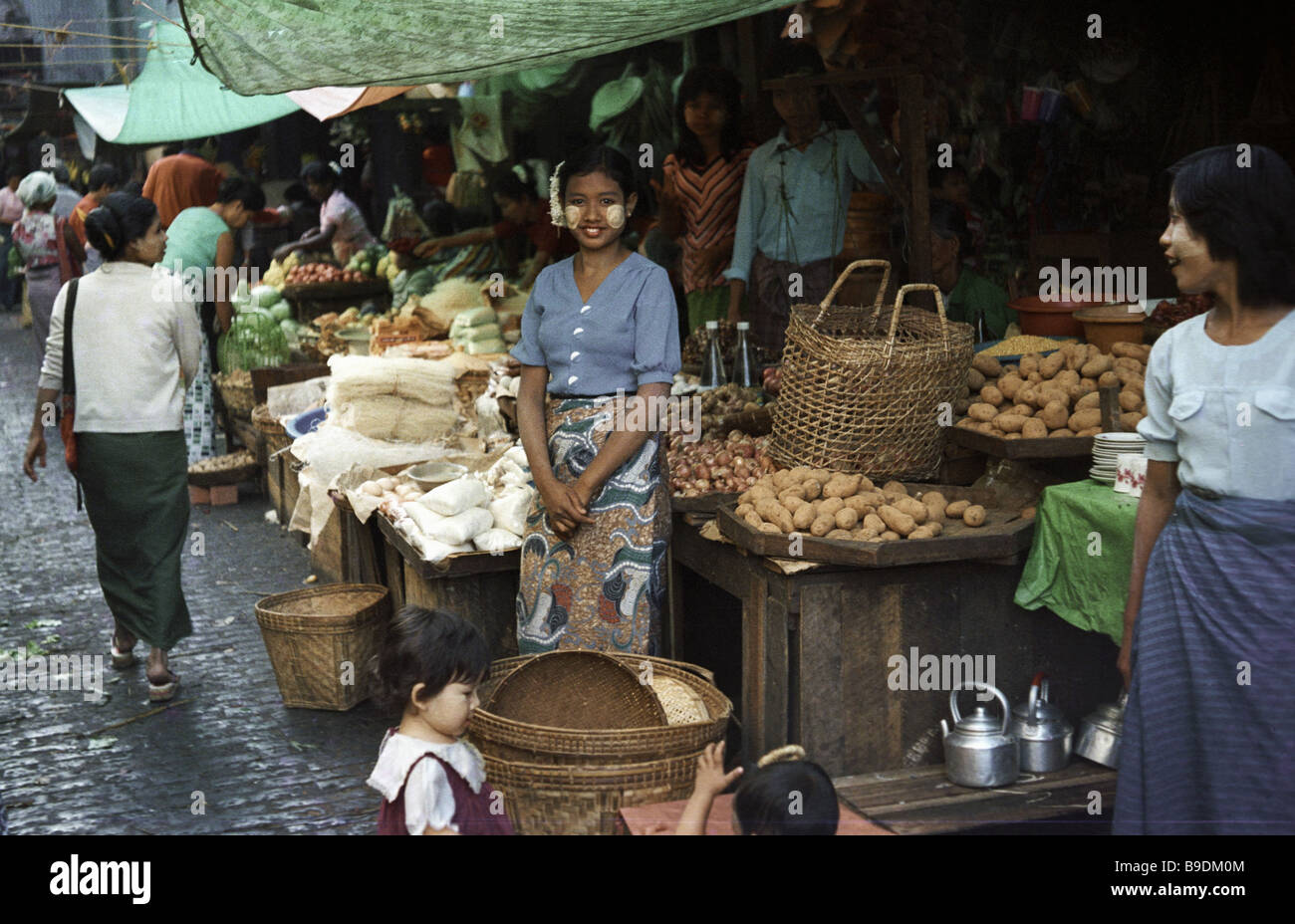 A market in Rangoon Burma Stock Photo - Alamy