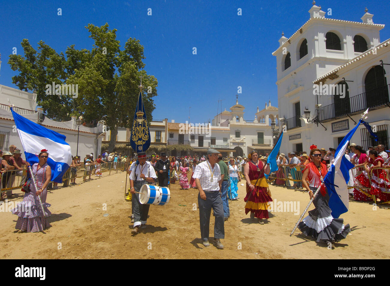 Pilgrims At El Rocio Village pilgrimage Romeria to El Rocío Almonte ...
