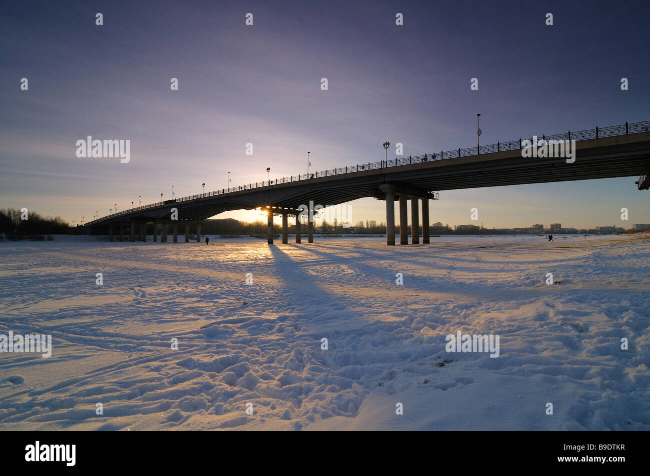 Atyrau bridge hi-res stock photography and images - Alamy