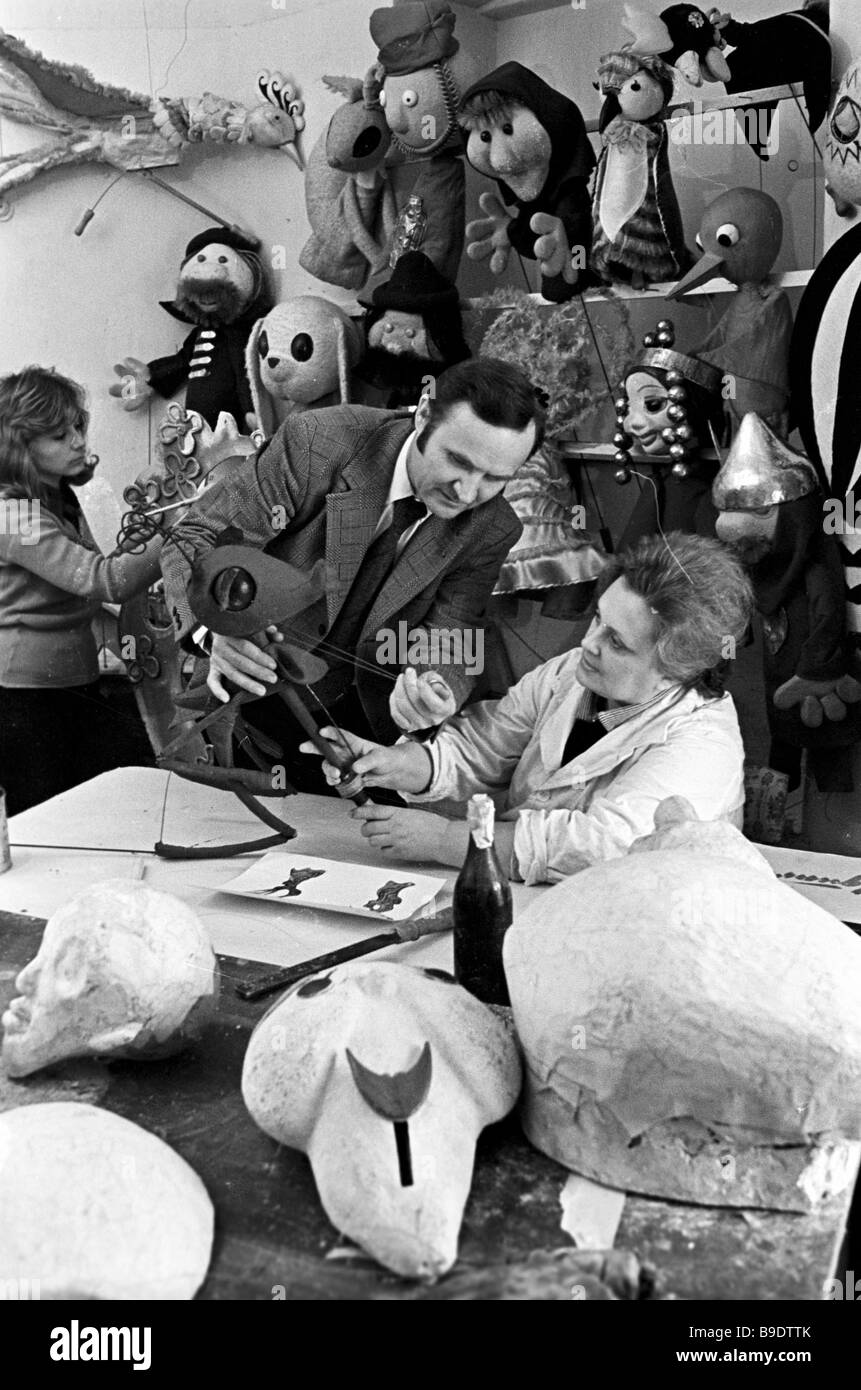 Experts of puppet workshop of State Puppet Theater Stock Photo - Alamy