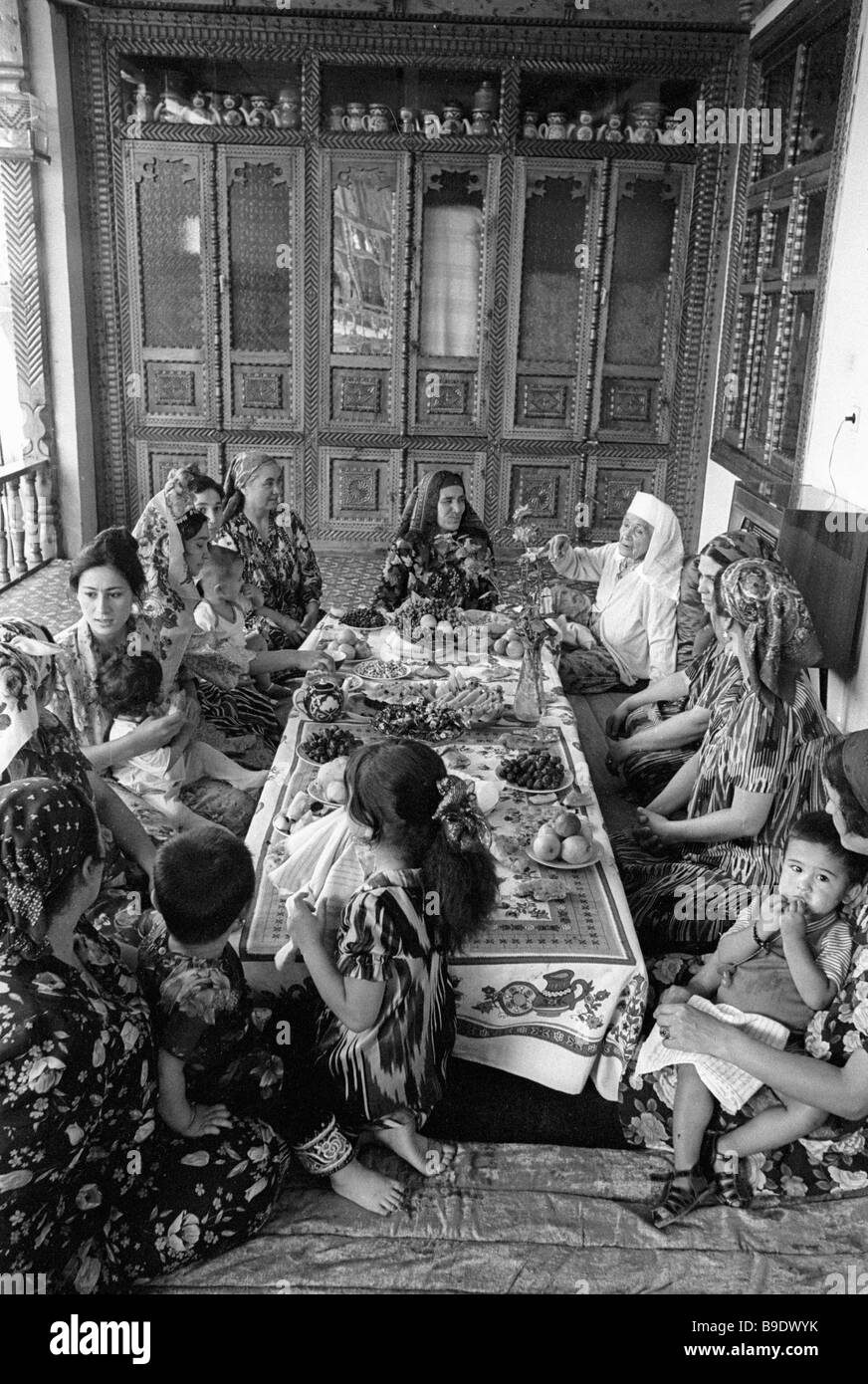 The bride s female kin comes together at her home before a wedding to ...