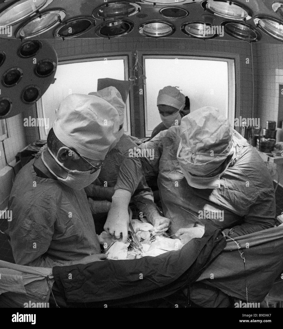 Surgeons of the Transplantology and Artificial Body Parts Research ...