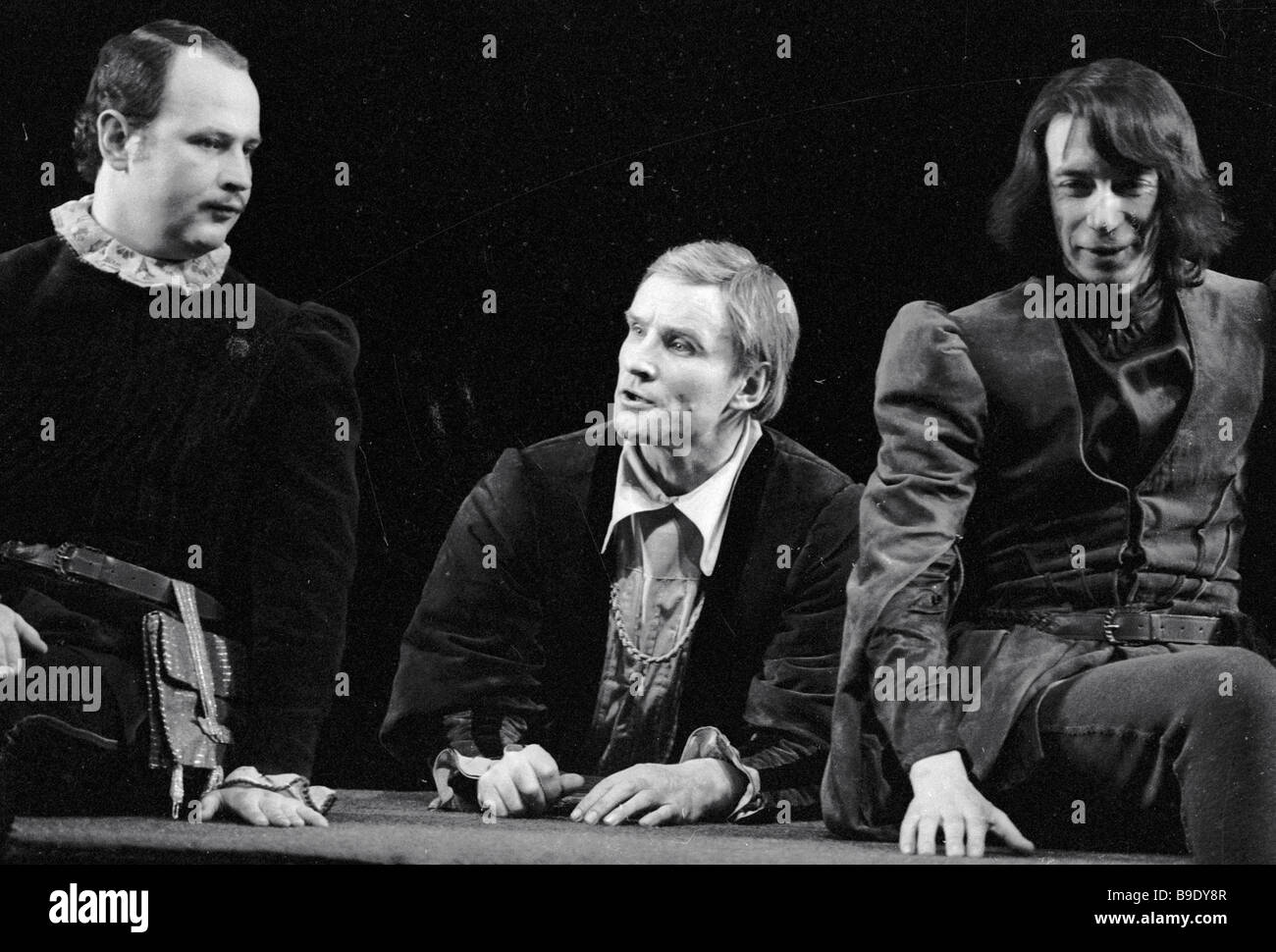 Left to right Oleg Sevastyanov as Guildenstern Anatoly Solonitsyn as ...