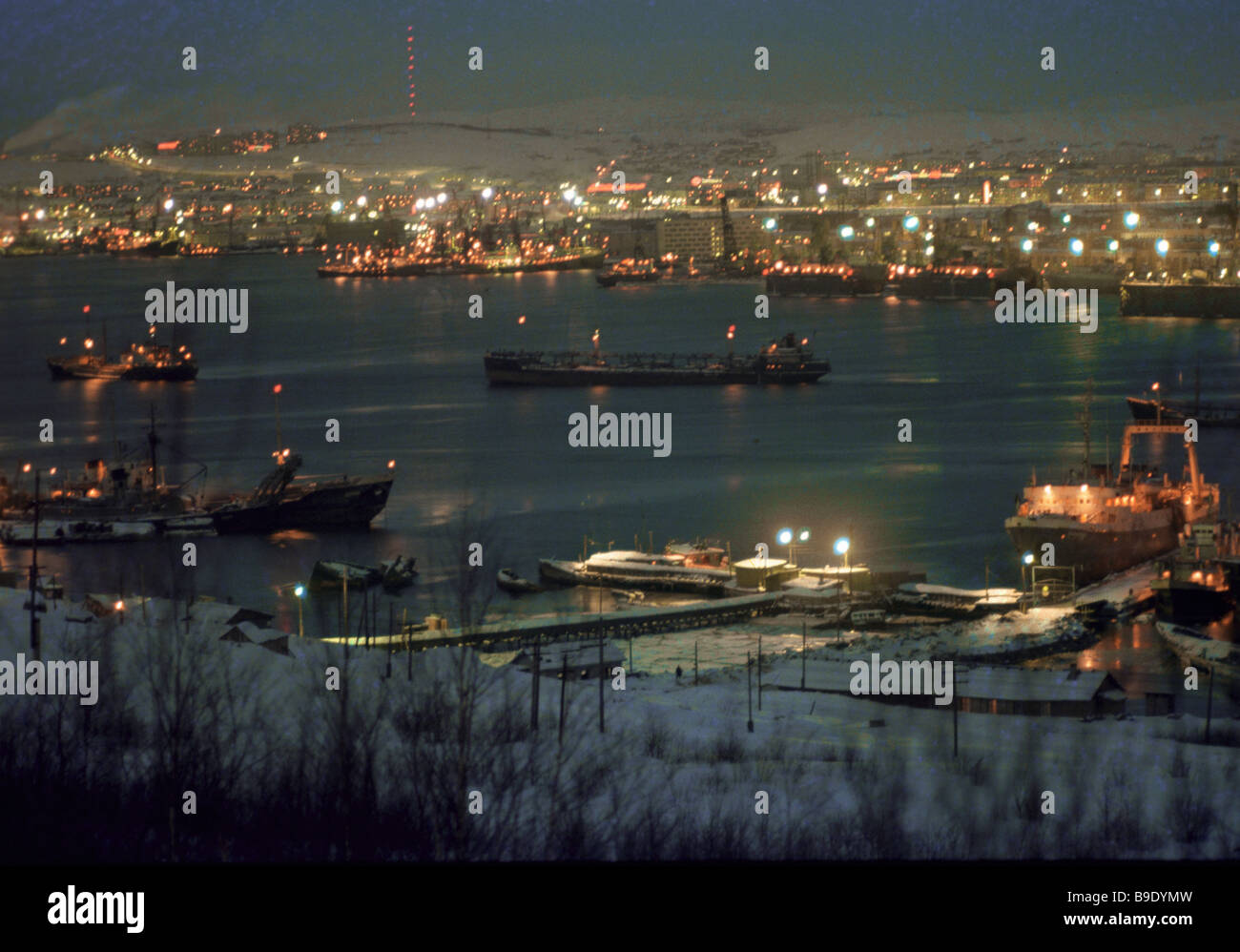 Murmansk sea port during the polar night Stock Photo - Alamy
