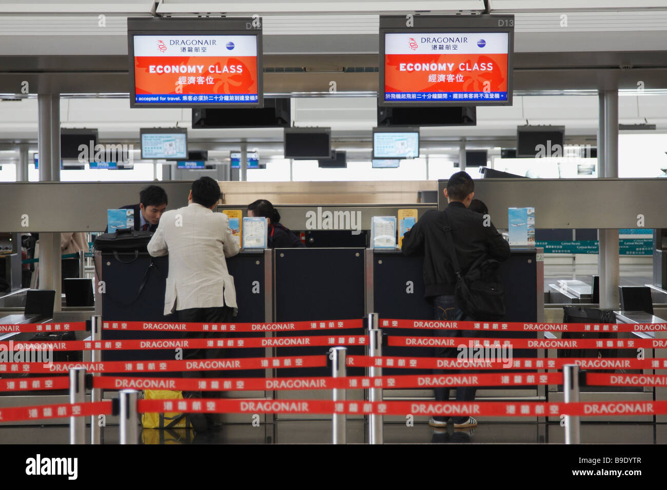 Airport check in counter hong kong hi-res stock photography and images ...