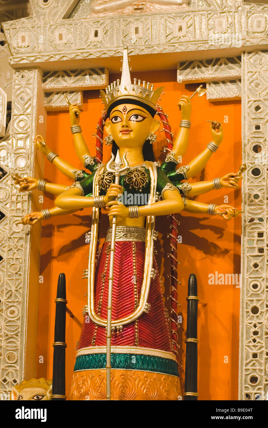 Statue goddess durga in temple hi-res stock photography and images - Alamy