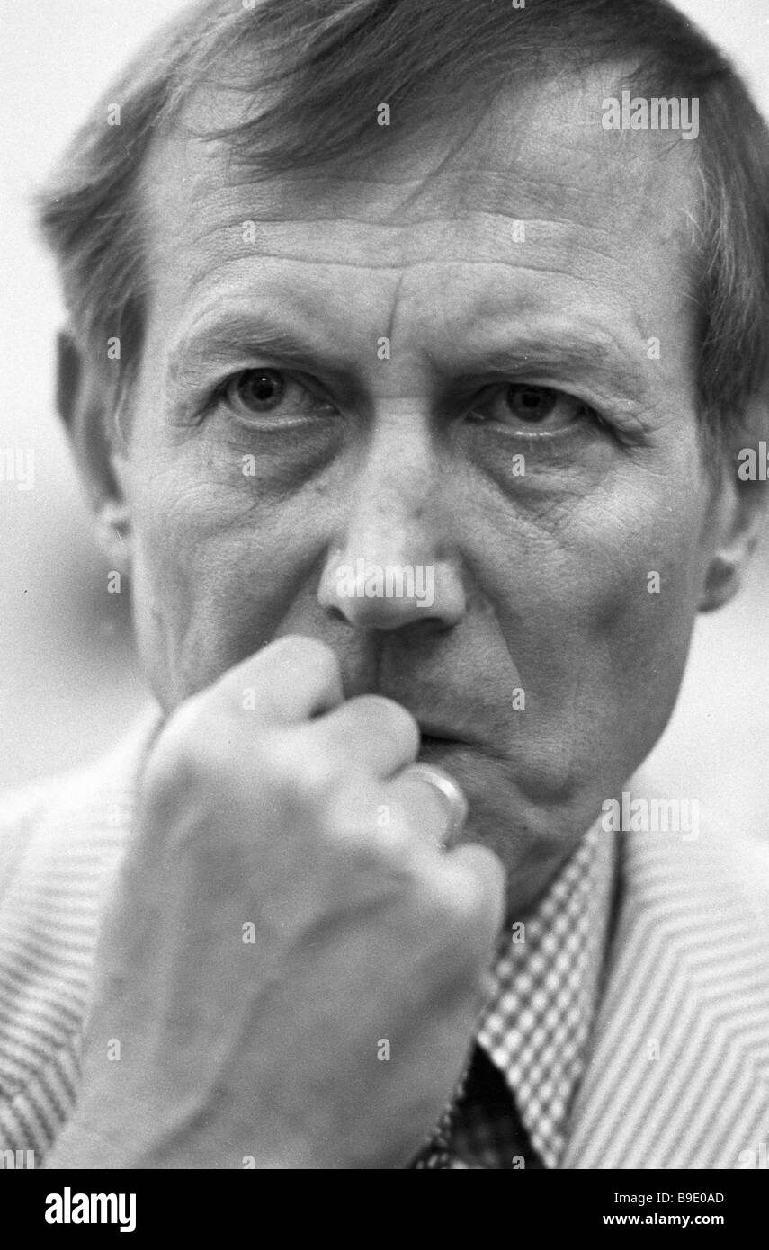 Poet Yevgeny Yevtushenko Stock Photo - Alamy