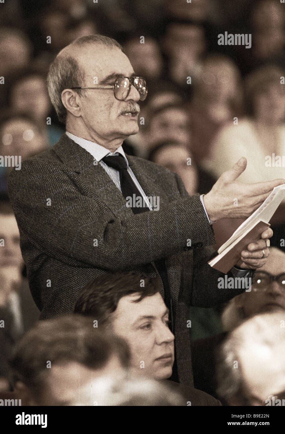 Film director Georgy Danelia speaking at a plenum of the Film Makers ...