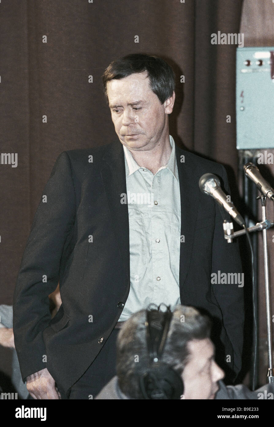 Writer Valentin Rasputin speaking at a plenum of the Writers Union ...
