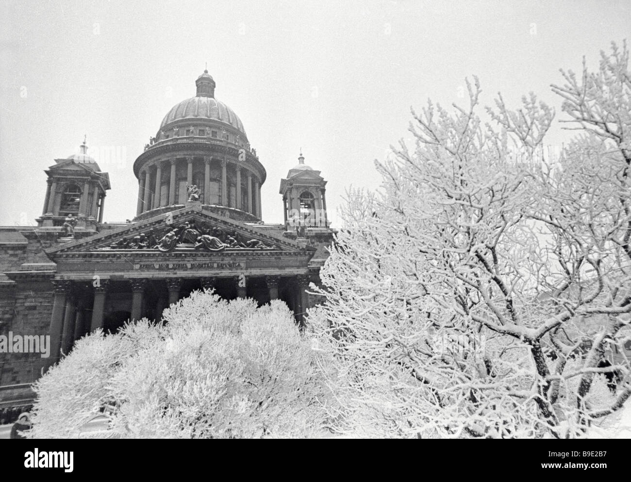 A view of St Isaac s Cathedral Stock Photo - Alamy