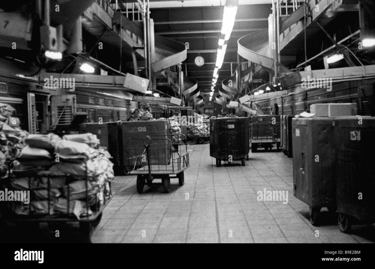 Loading the containers with letters into mail cars Kazansky railway ...