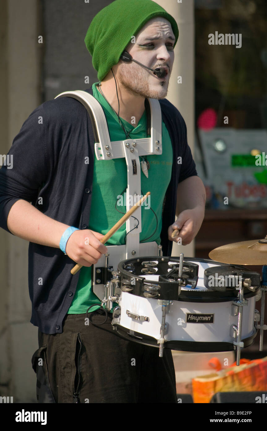Street Musician Busker Entertainer performer Brighton East Sussex ...