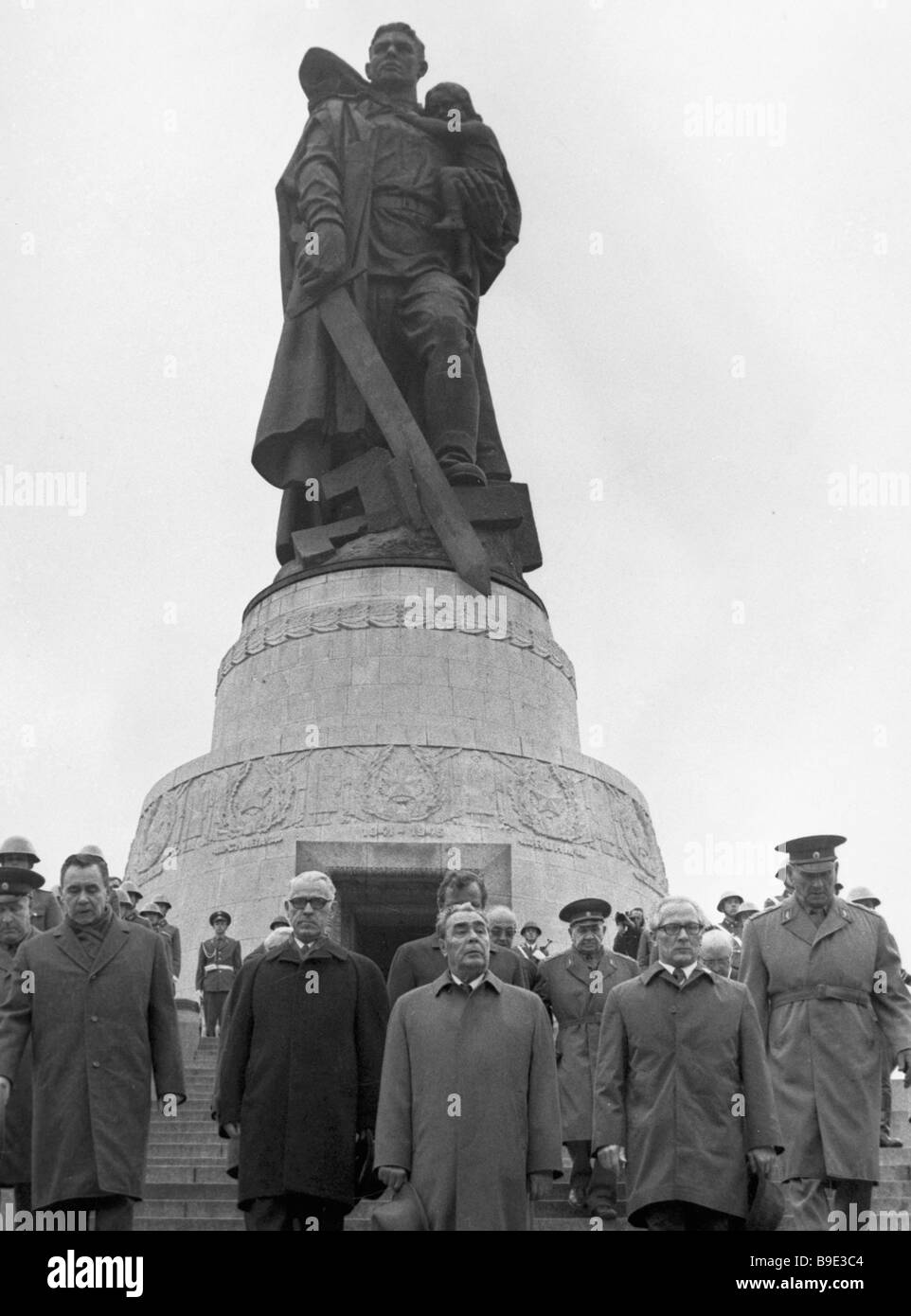 A Soviet delegation led by Soviet Communist Party Secretary General ...