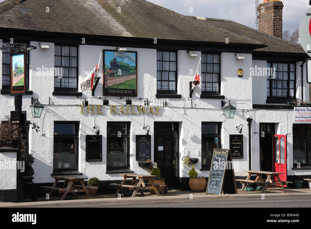 traditional english pub white wall windows doors black wateringbury ...