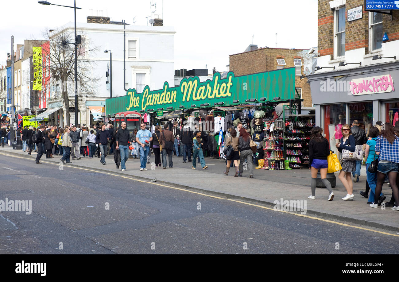 Camden london shopping hi-res stock photography and images - Alamy