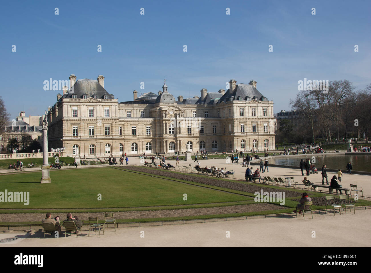 The facade of the Palais du Luxembourg the French government Senate ...
