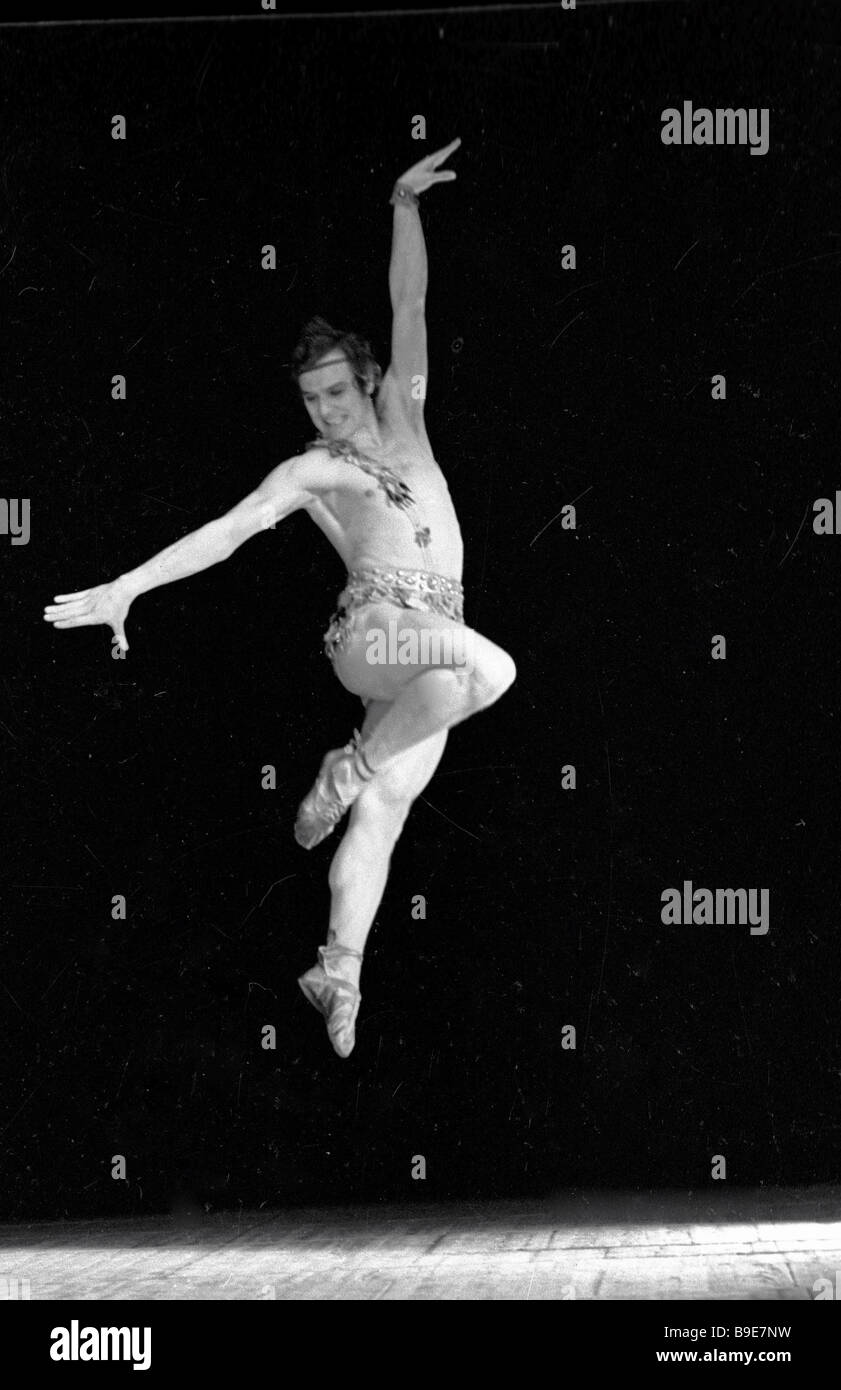 The Bolshoi ballet soloist Vladimir Romanenko dancing the choreographic ...