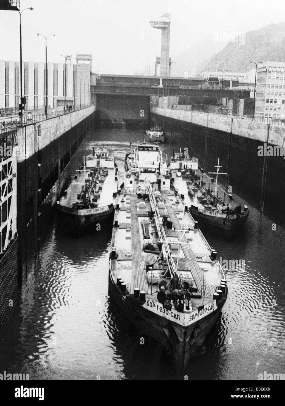 Ships passing through the locks of the Iron Gates hydraulic system ...