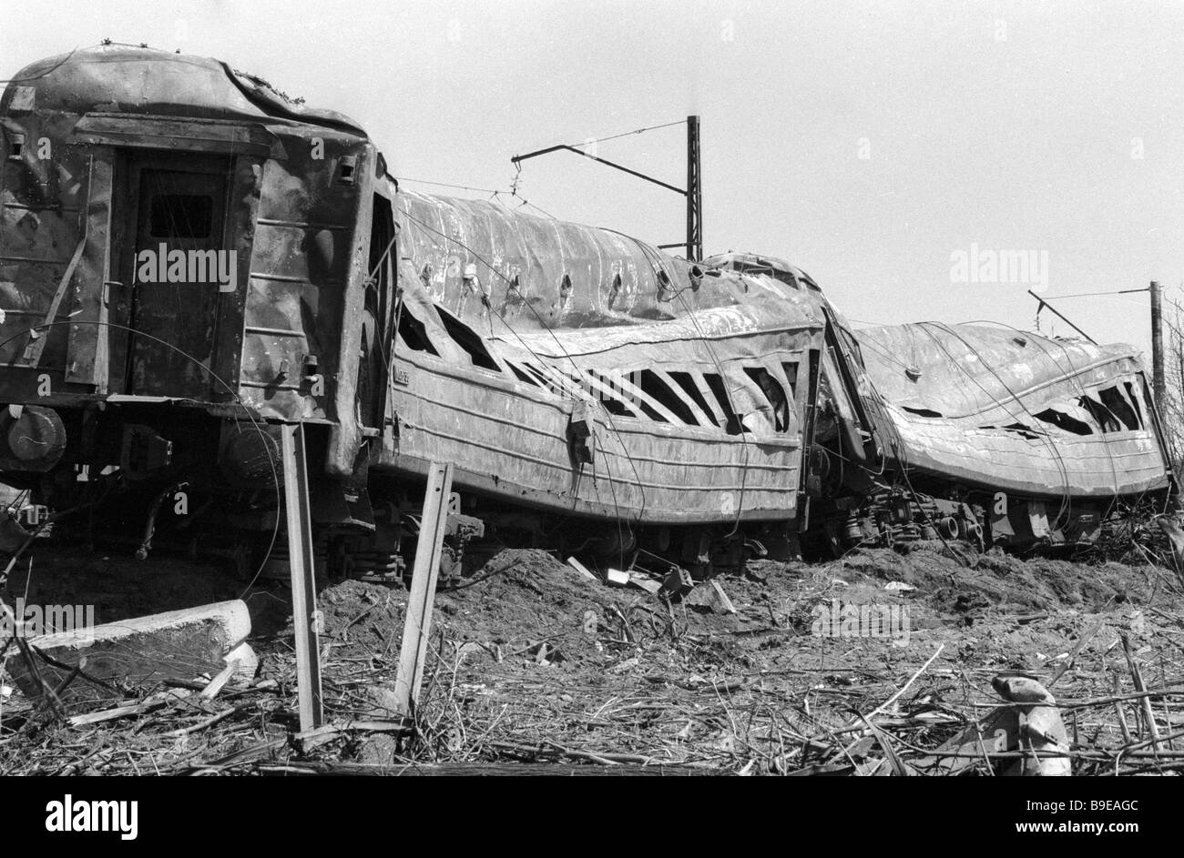 Cars burnt to the ground in a railway accident that happened on Ufa ...