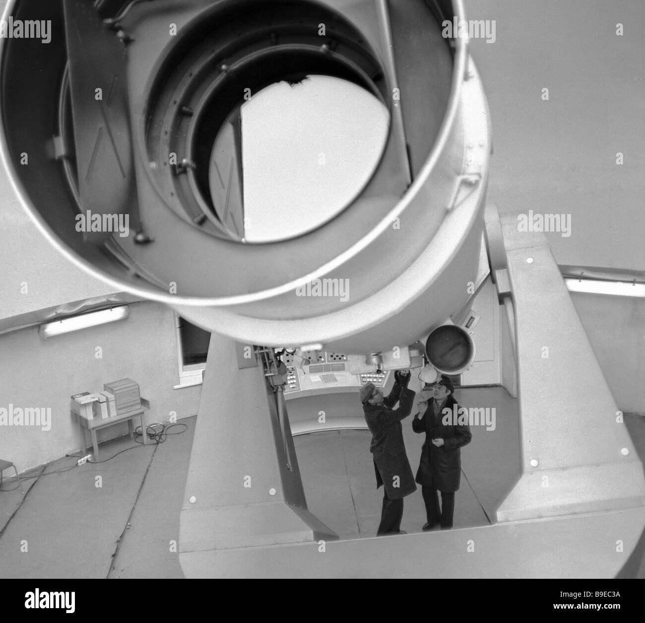 A telescope at the Baldona astrophysical observatory Stock Photo - Alamy
